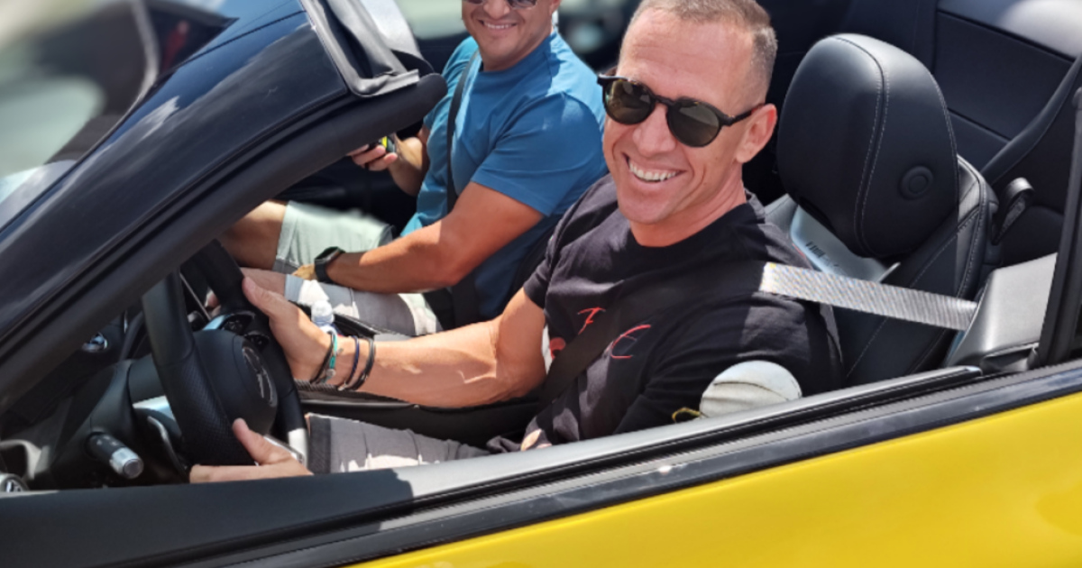„TOP AND VEHICLE“ – krásná a silná auta ve Šternberku | Janík Motorsport